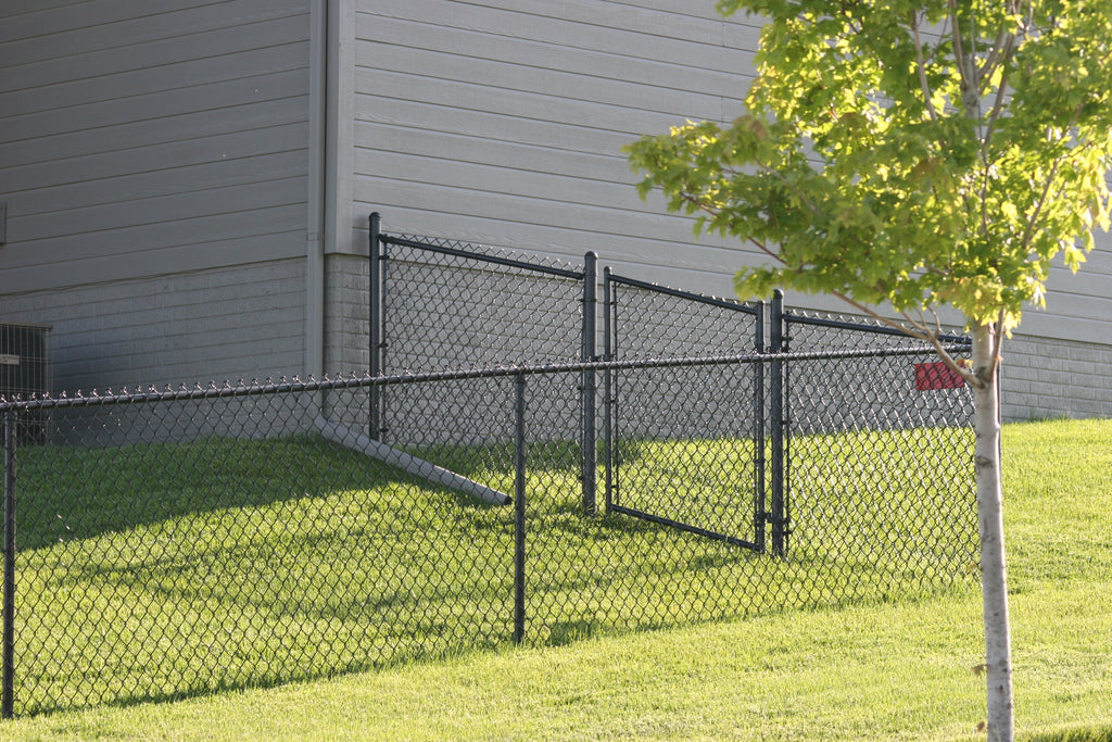 [150' Length] 5' Black Vinyl Chain Link Complete Fence Package ...